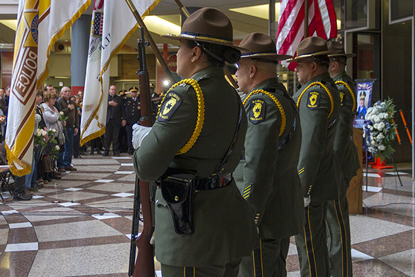 Loop North News - Thompson Center tribute honors Paul Bauer as friend ...